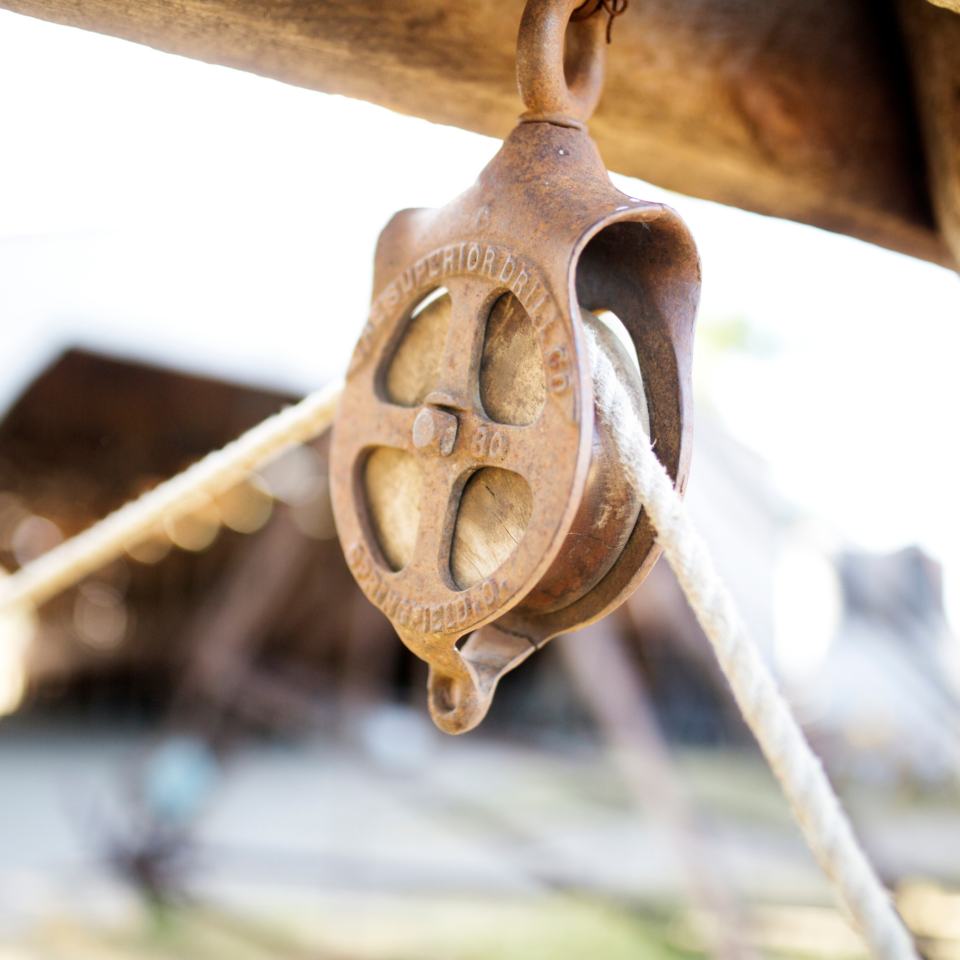 How to Make a Pulley with Kids - Easy Science Activity